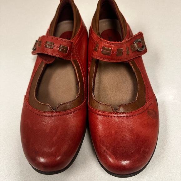 Earth | Shoes | Earth Relief Pod Angelica Wine Leather Mary Jane Shoes ...